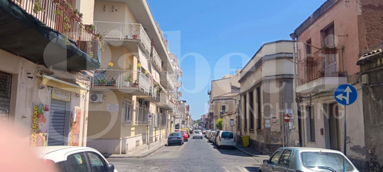 Immobile Negozio in Via Re Martino 97-99, Catania (CT) 29.000 €, 36 m² ...