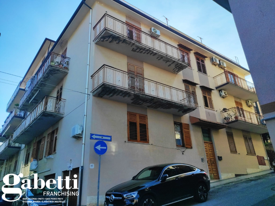 Immobile Appartamento in Via Ruggero Settimo 41, Gioiosa Marea (ME) 86. ...