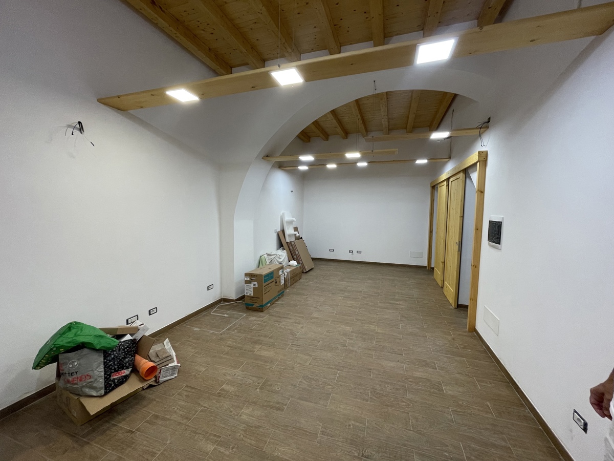 locale commerciale in vendita a lipari