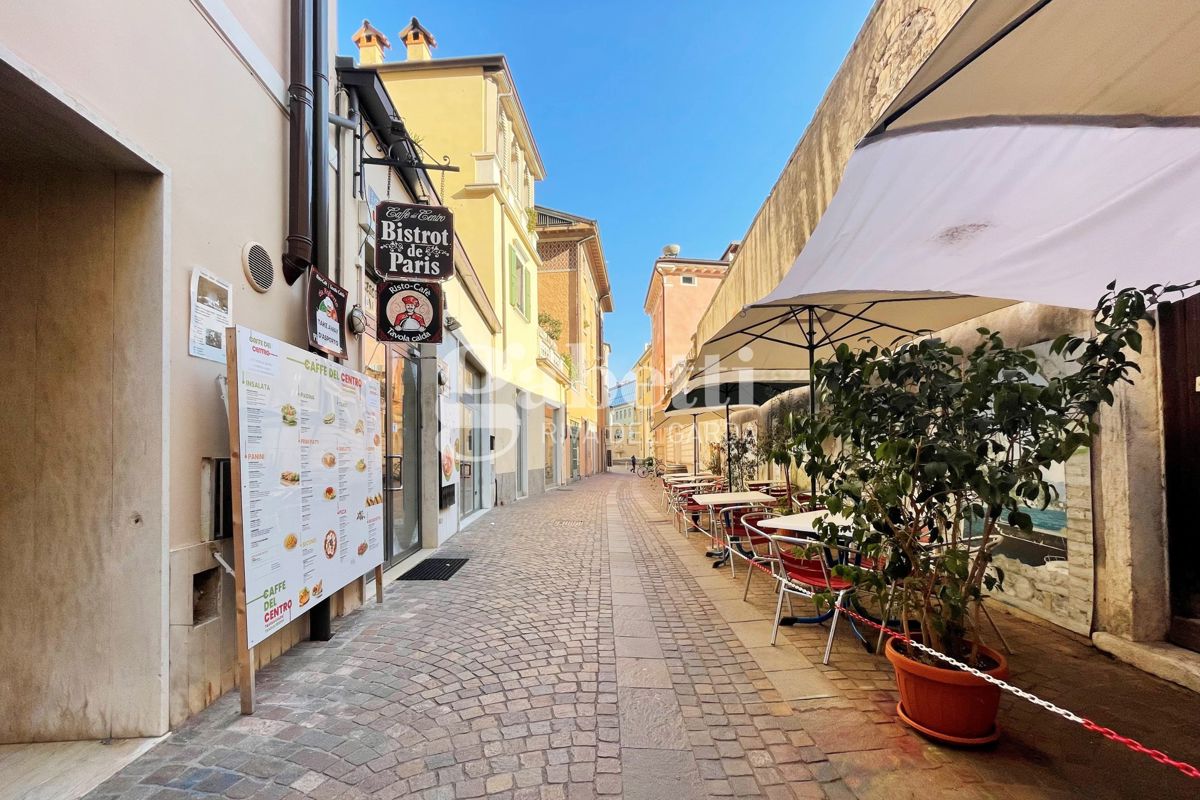 bar in vendita a riva del garda