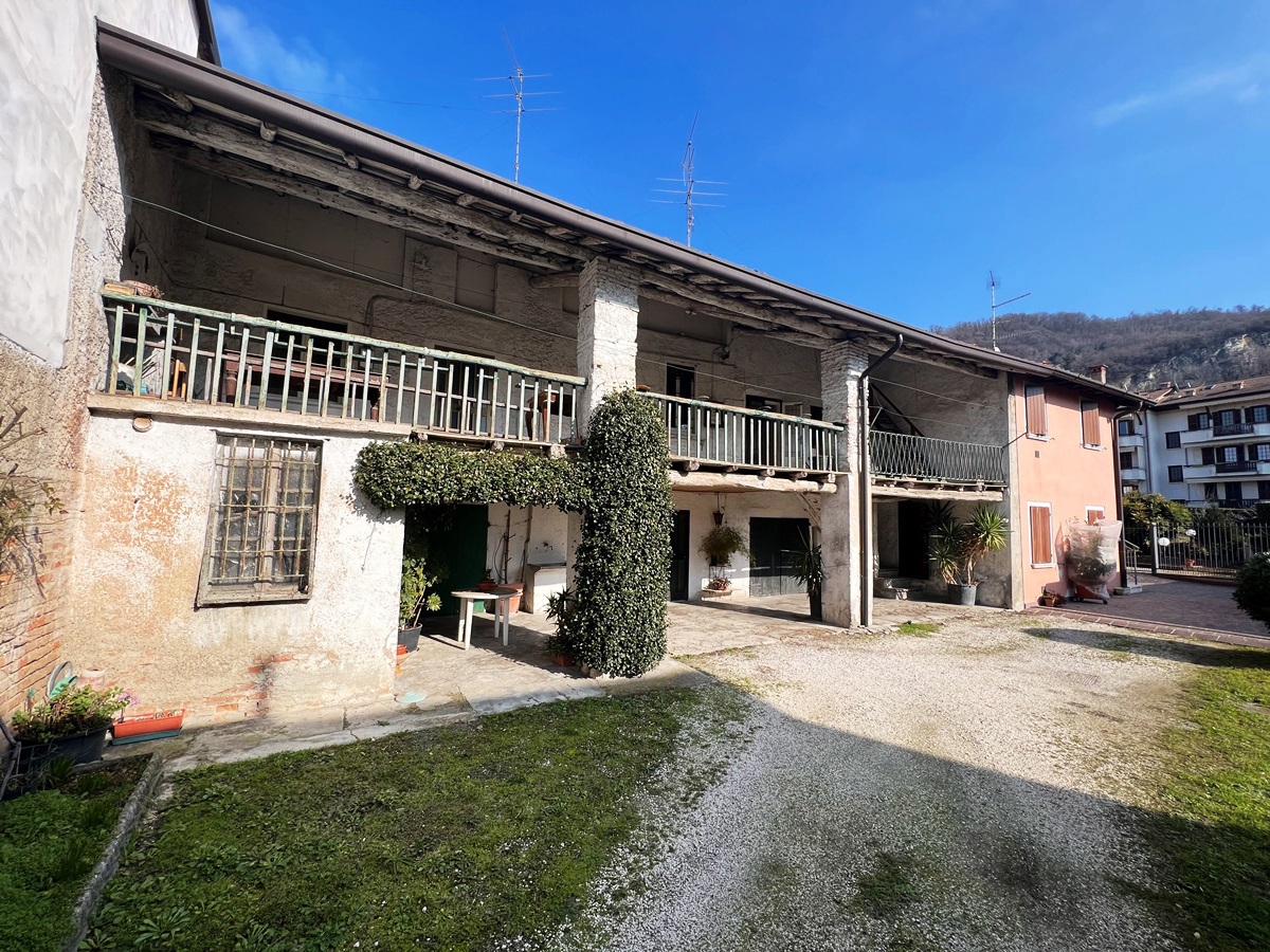 villa in vendita a brescia