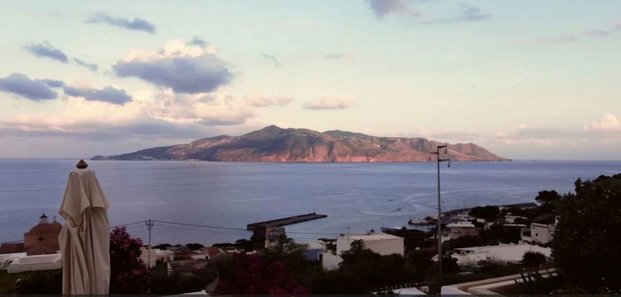 villa in vendita a santa marina salina